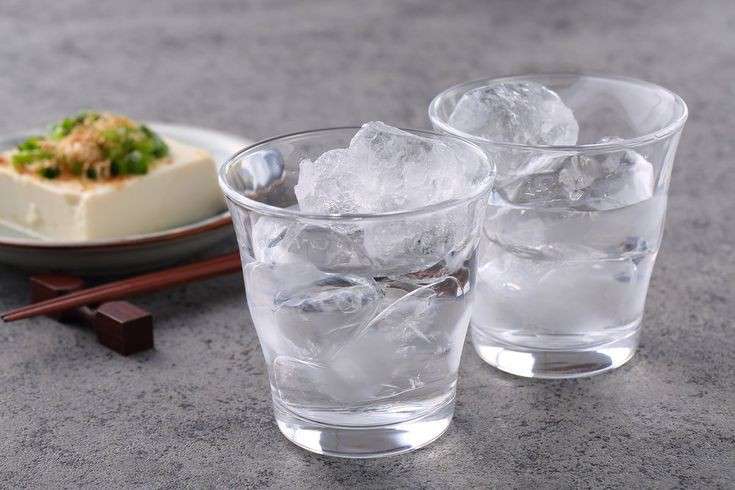 Japanese shochu struggling to grow its presence abroad - The Drinks ...