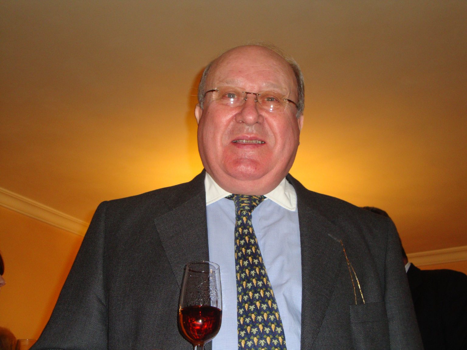Ehrmanns founder Peter Dauthieu dies aged 77 - The Drinks Business