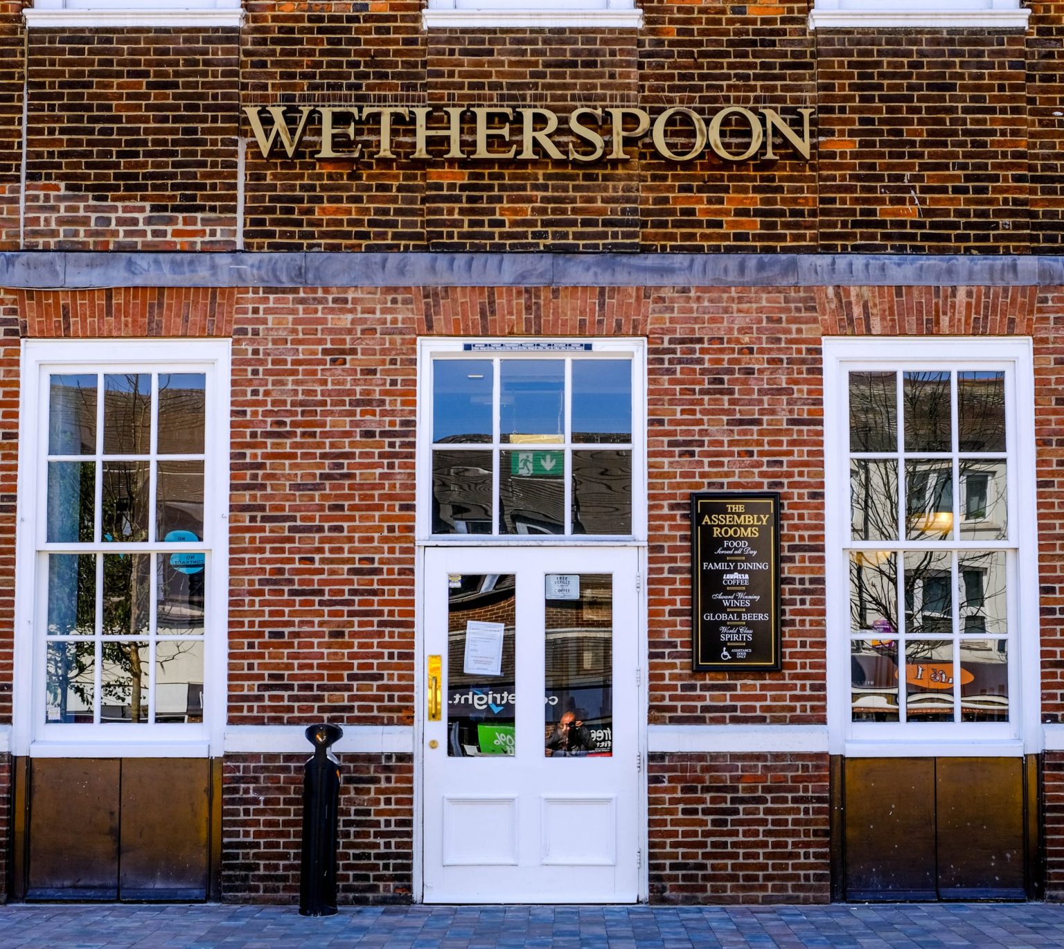 Man spends £17,000 in quest to visit every Wetherspoons