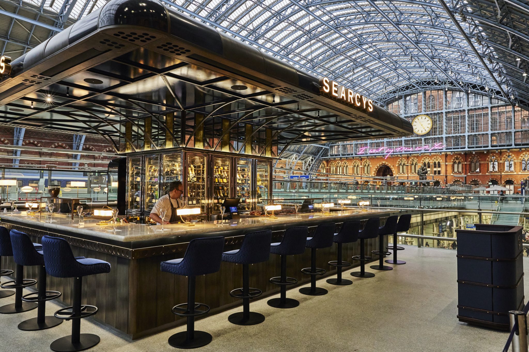 St Pancras Champagne Bar by Searcys reopens