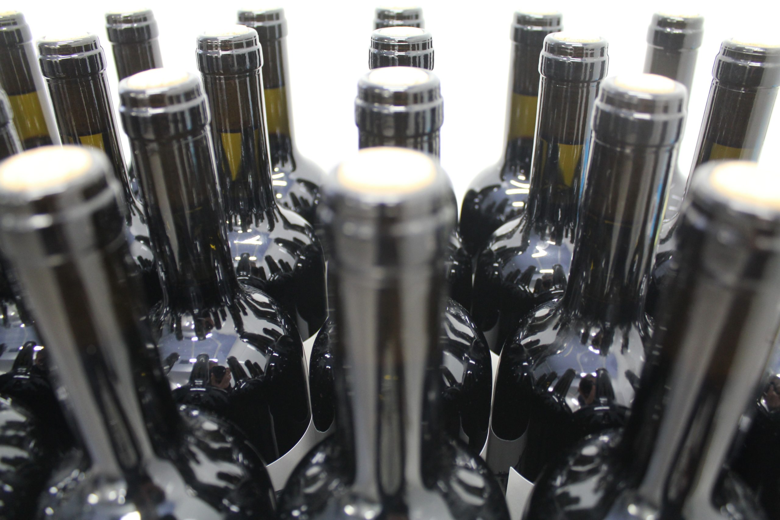 Consumer perception ‘largest barrier’ to lighter wine bottles - The ...