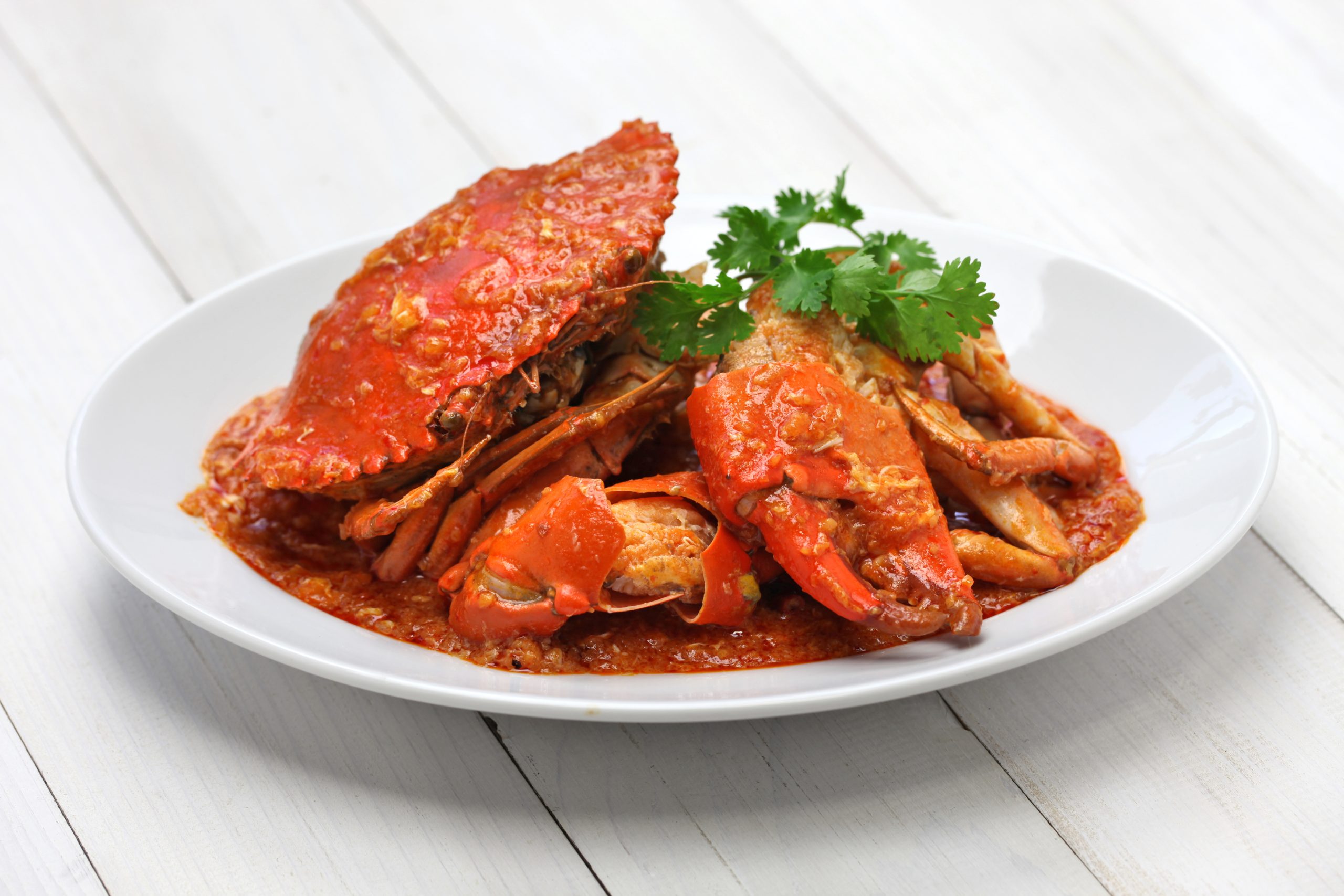 Police called over SG$938 chilli crab charge