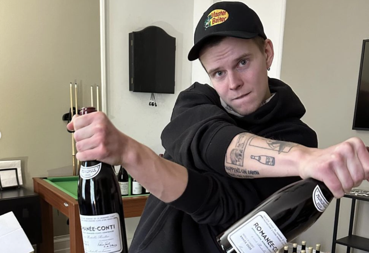 The hardcore Norwegian fans queuing in tents for Burgundy wines