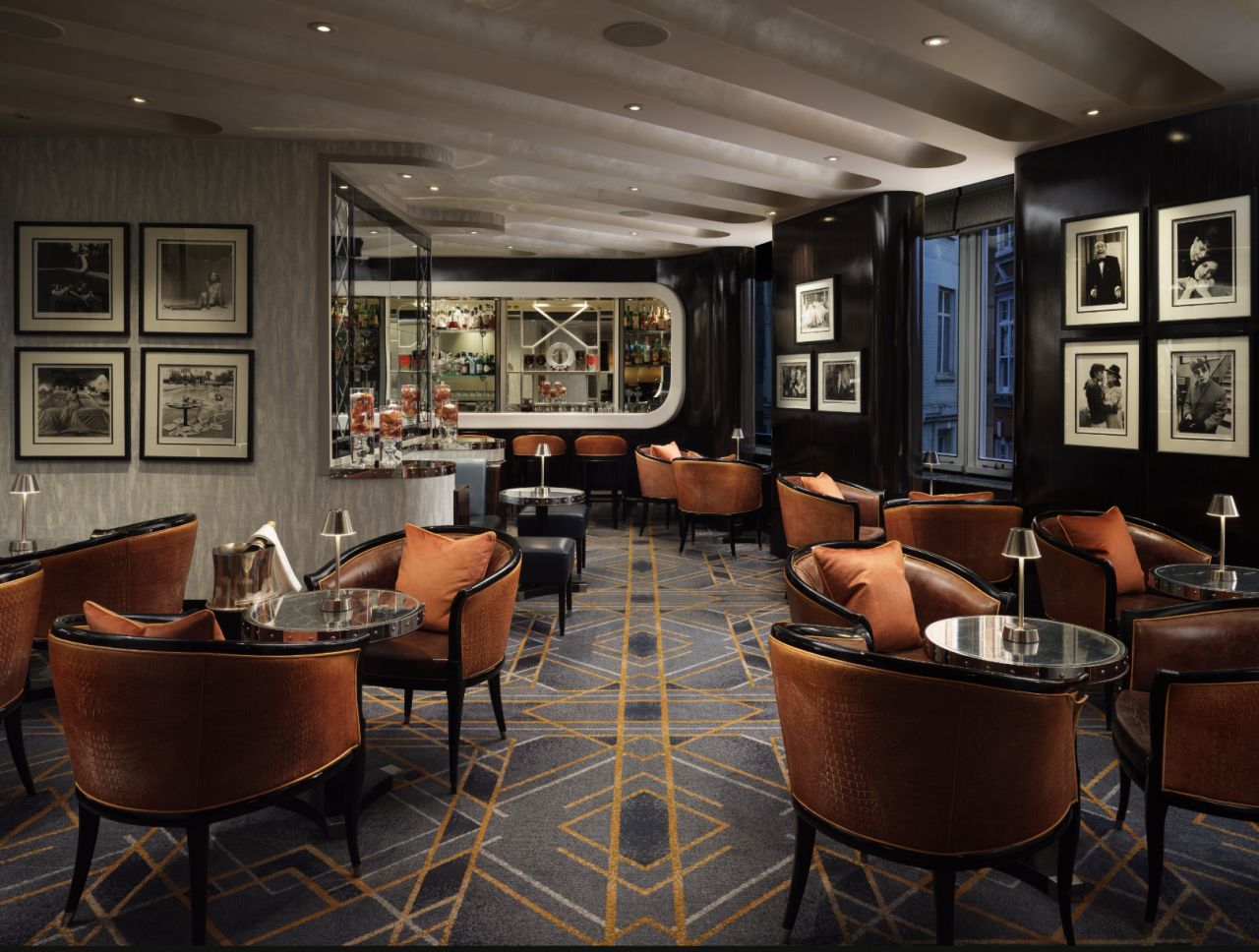 A drinks history of the American Bar