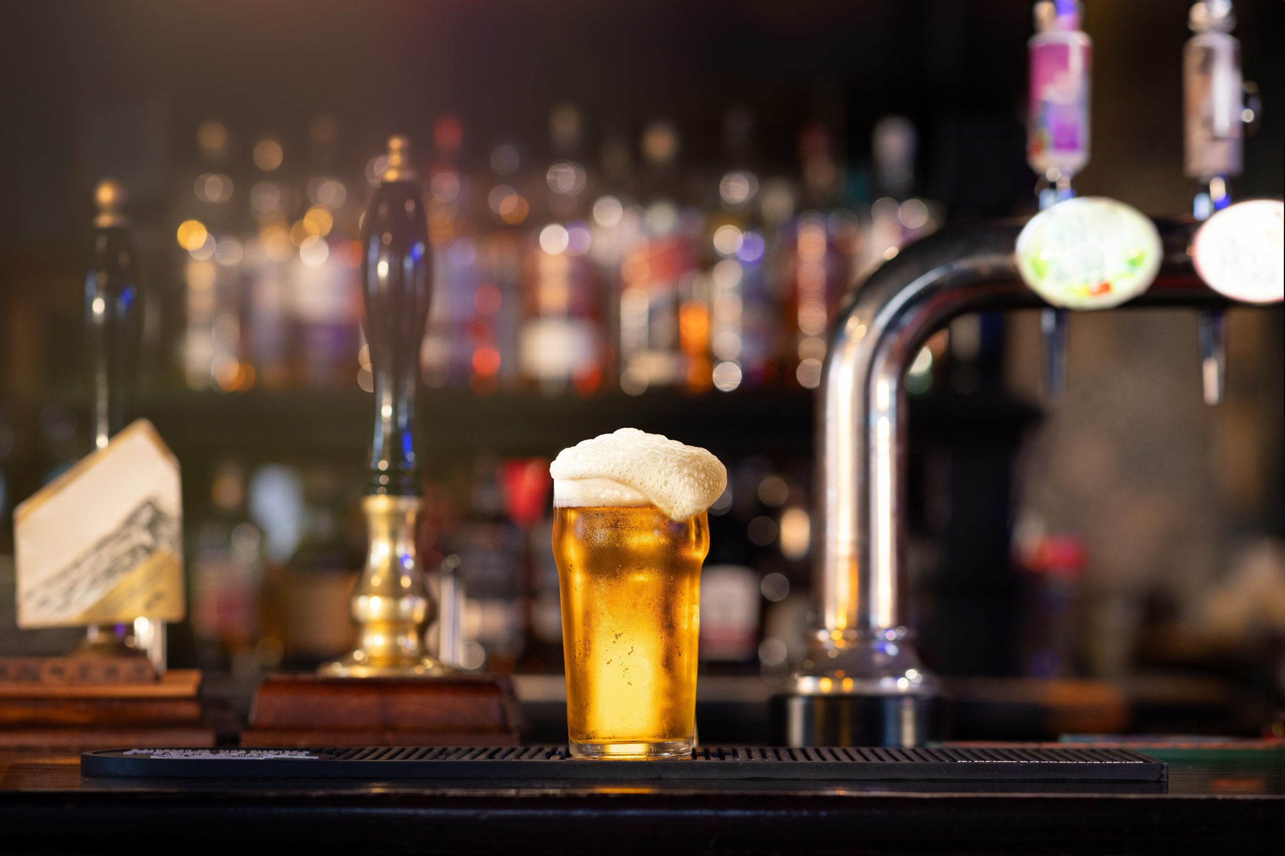 Why small independent breweries deserve better presence in pubs