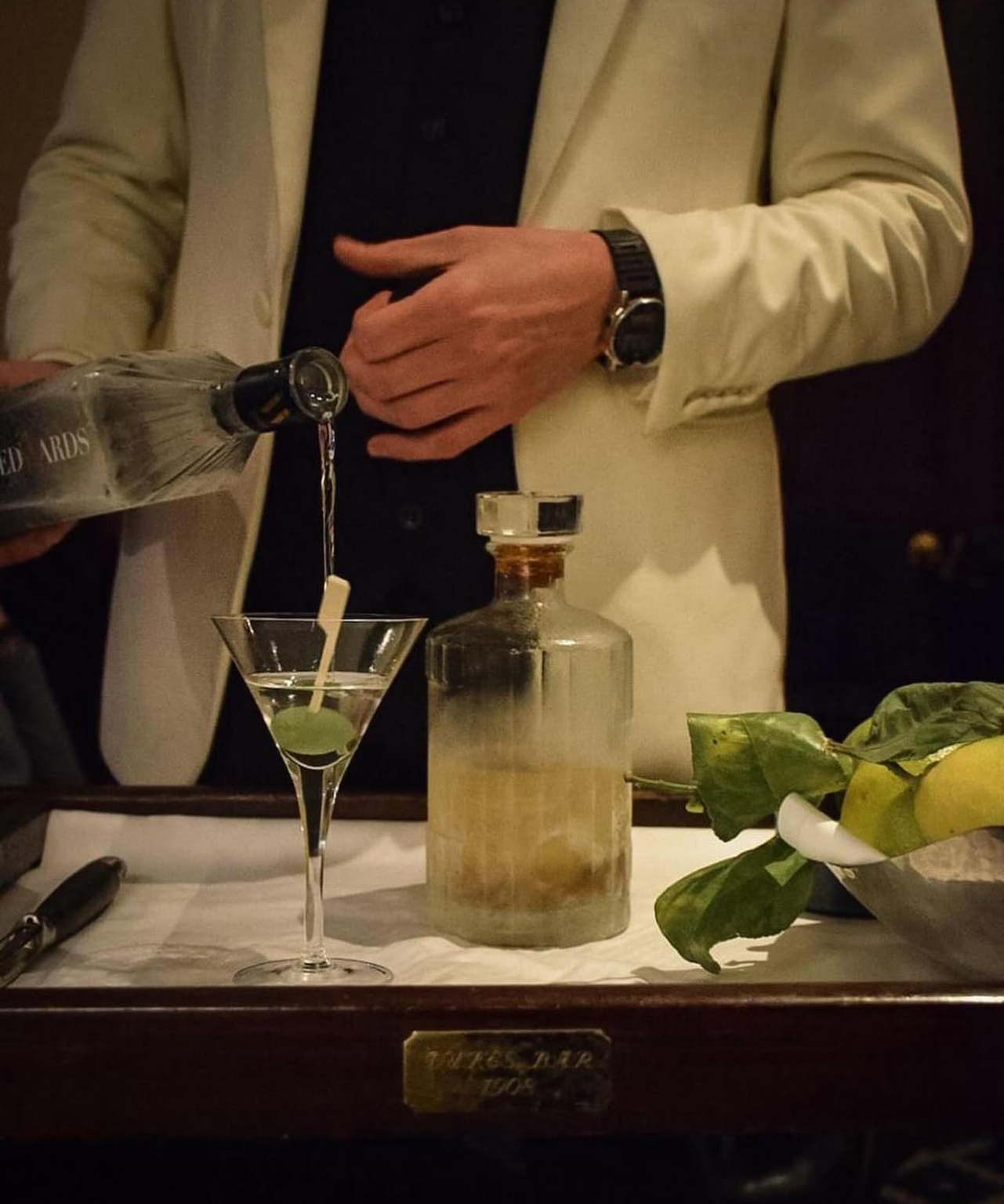 10 film favourites featuring iconic alcohol moments