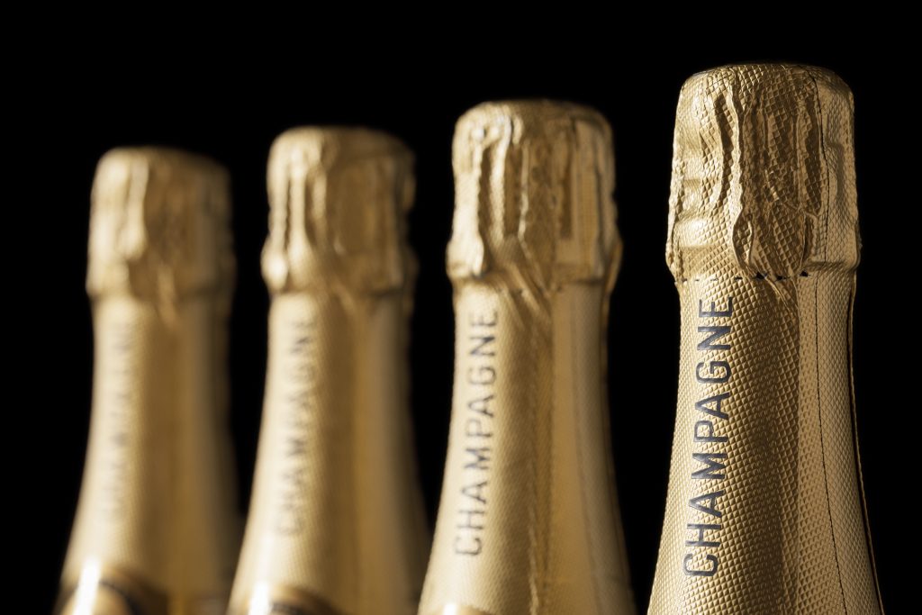 Champagne foil remains 'optional' after two-year legal battle