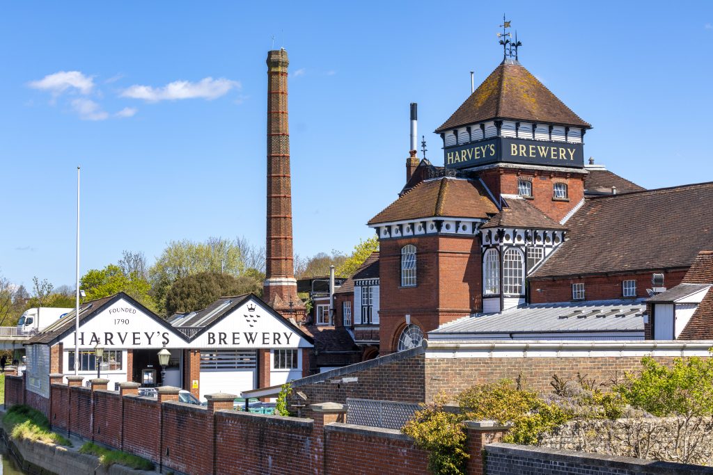 Harvey’s revives Ouse Booze 25 years after Lewes flood
