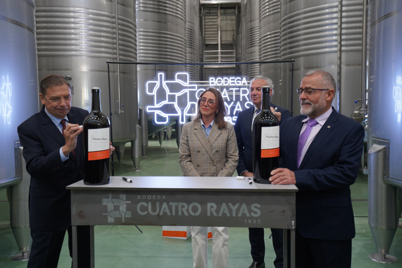 Cuatro Rayas officially opens new winery